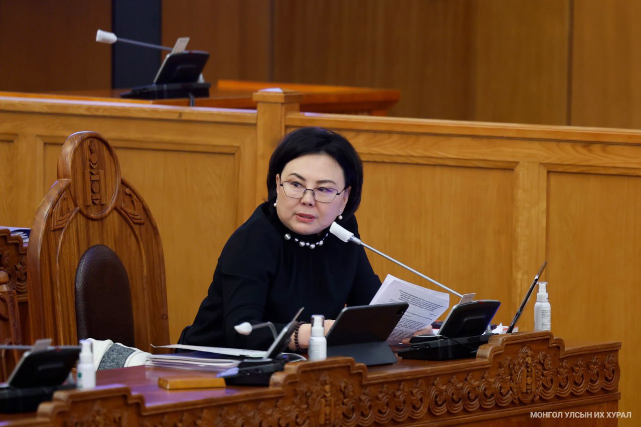 Нийгмийн эрүүл мэндийн тусламж үйлчилгээний тухай хуулийн төслийг