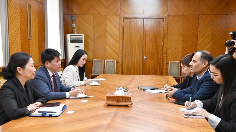 MP M. Gankhuleg Meets with Dr. Khalid Sharif, Head of UNFPA in Mongolia