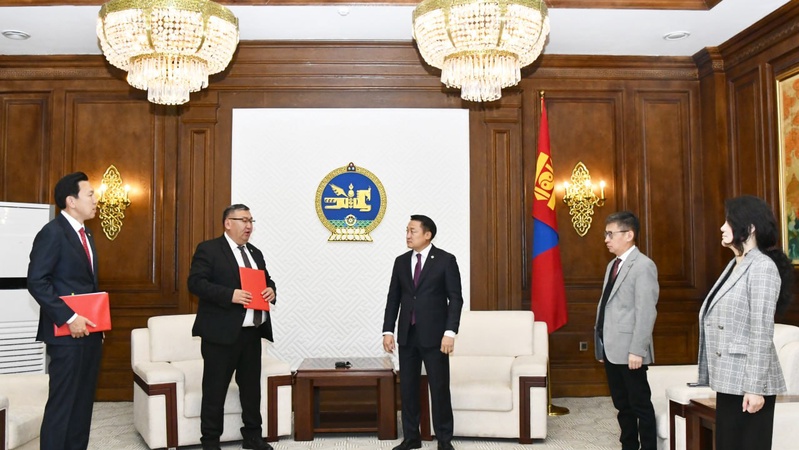 Монгол Улсын Засгийн газраас Цөмийн энергийн тухай хуульд нэмэлт өөрчлөлт оруулах тухай хуулийн