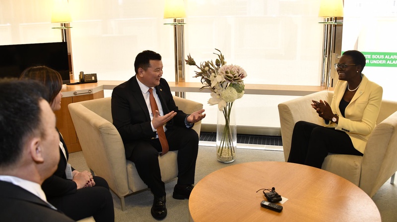 УИХ ын дэд дарга Л Мөнхбаатар ОУПХ ны Ерөнхийлөгч Тулия Эксонтой уулзлаа